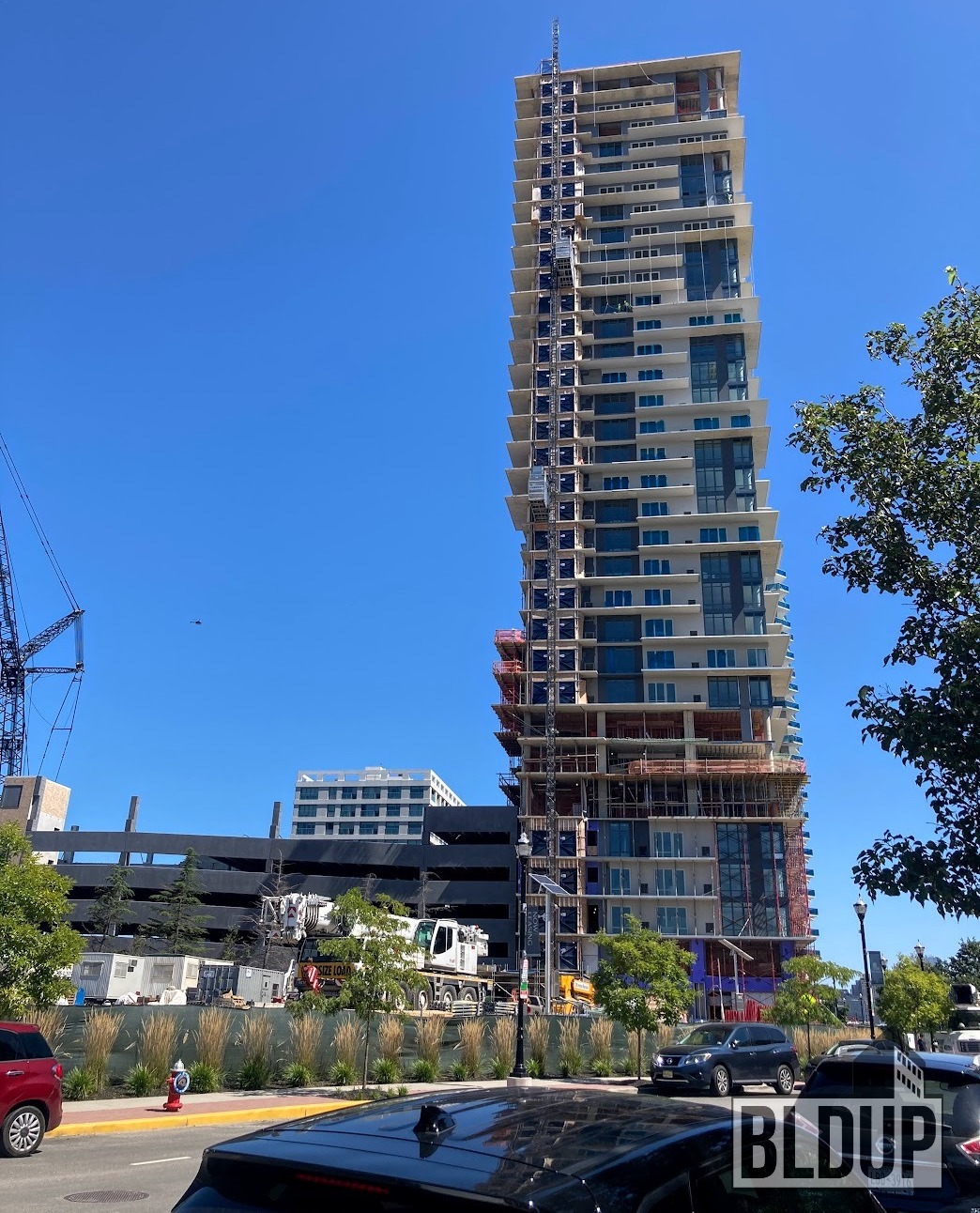 33-Story Residential Tower Tops Out in Jersey City