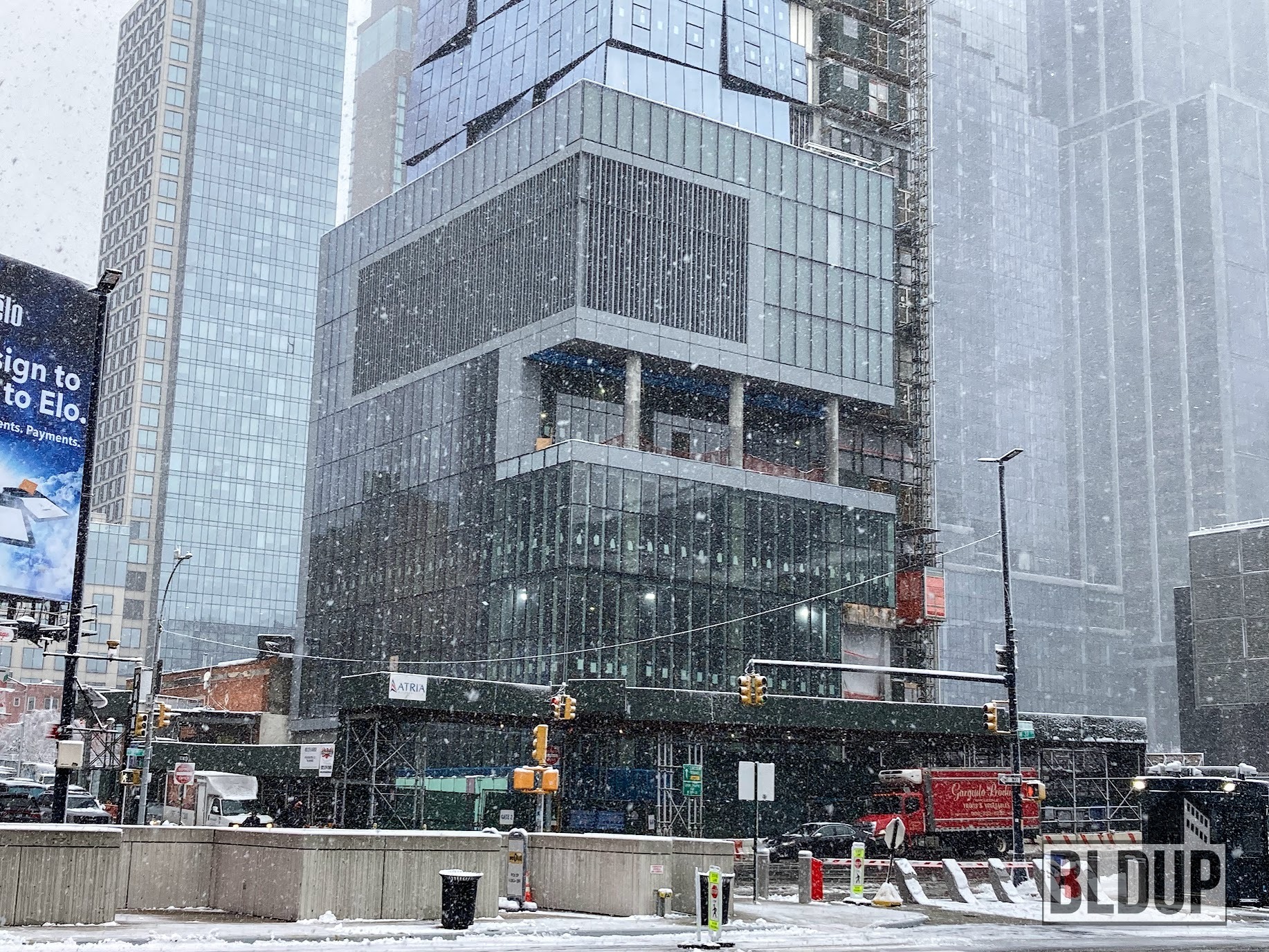 Facade Installation Progresses on Hudson Yards Hotel Tower