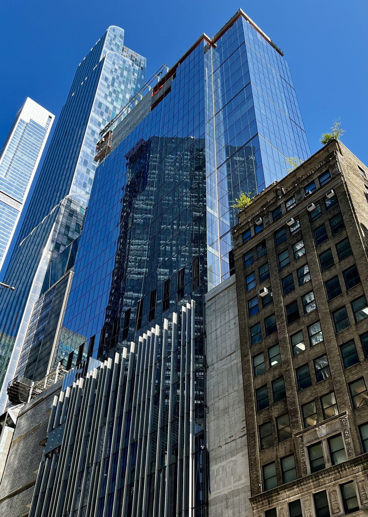 Curtainwall Installation Wrapping Up at 125 West 57th Street | BLDUP
