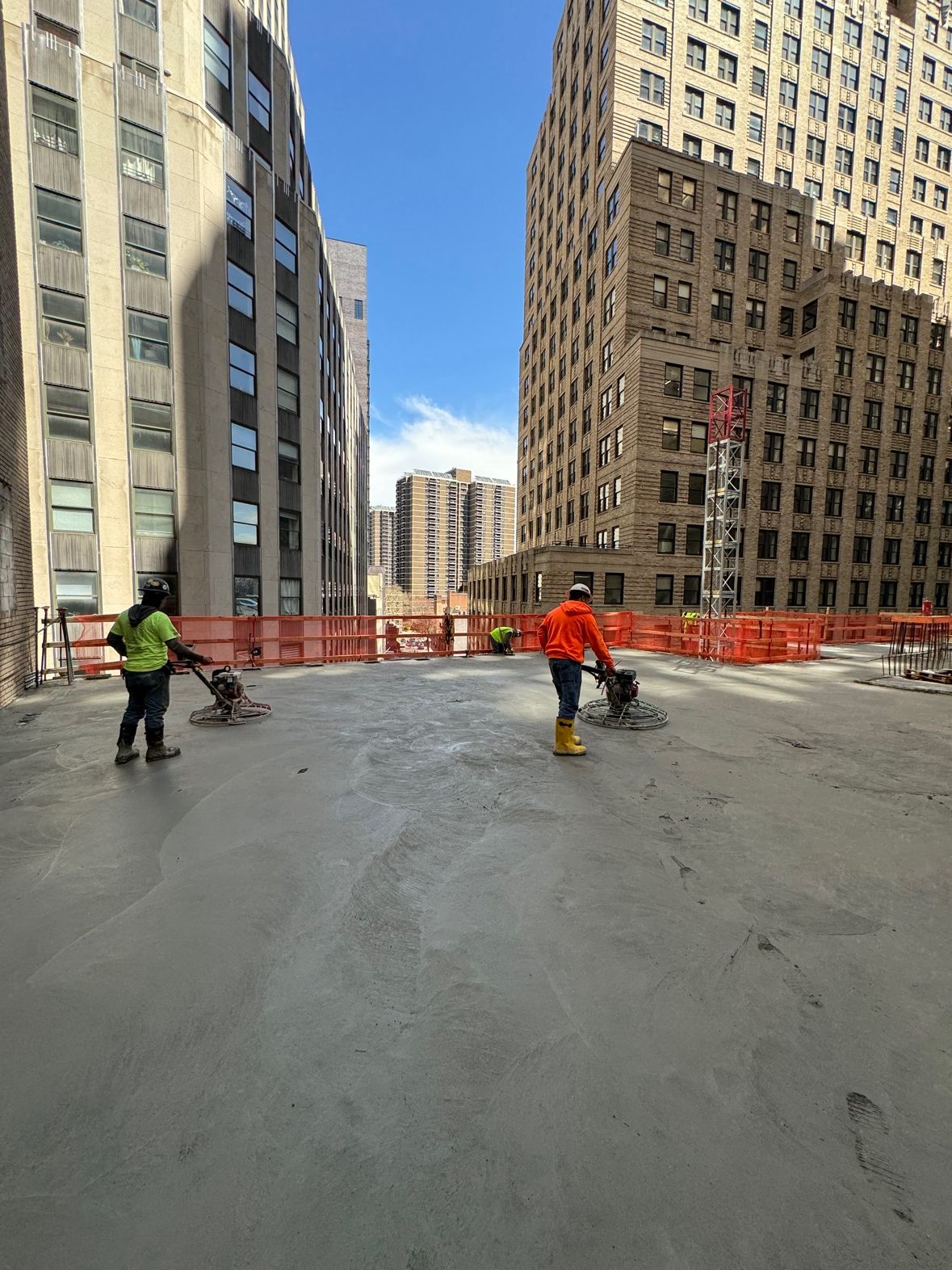 Superstructure Continues to Rise for 37-Story FiDi Tower