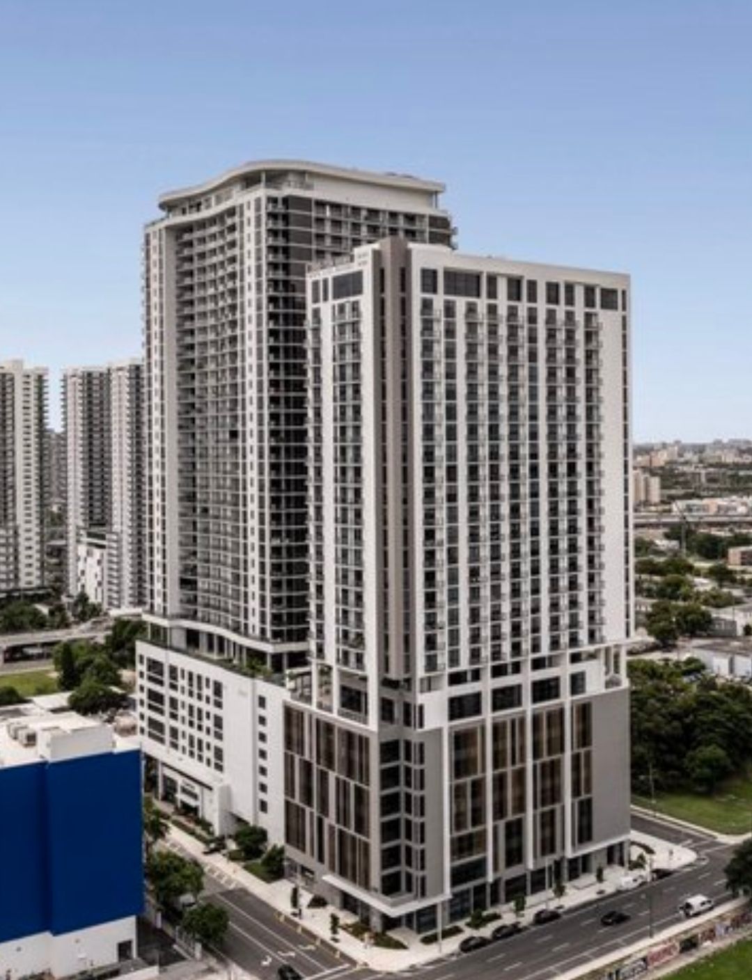 Mixed-Use Tower in Miami Achieves Certificate of Occupancy