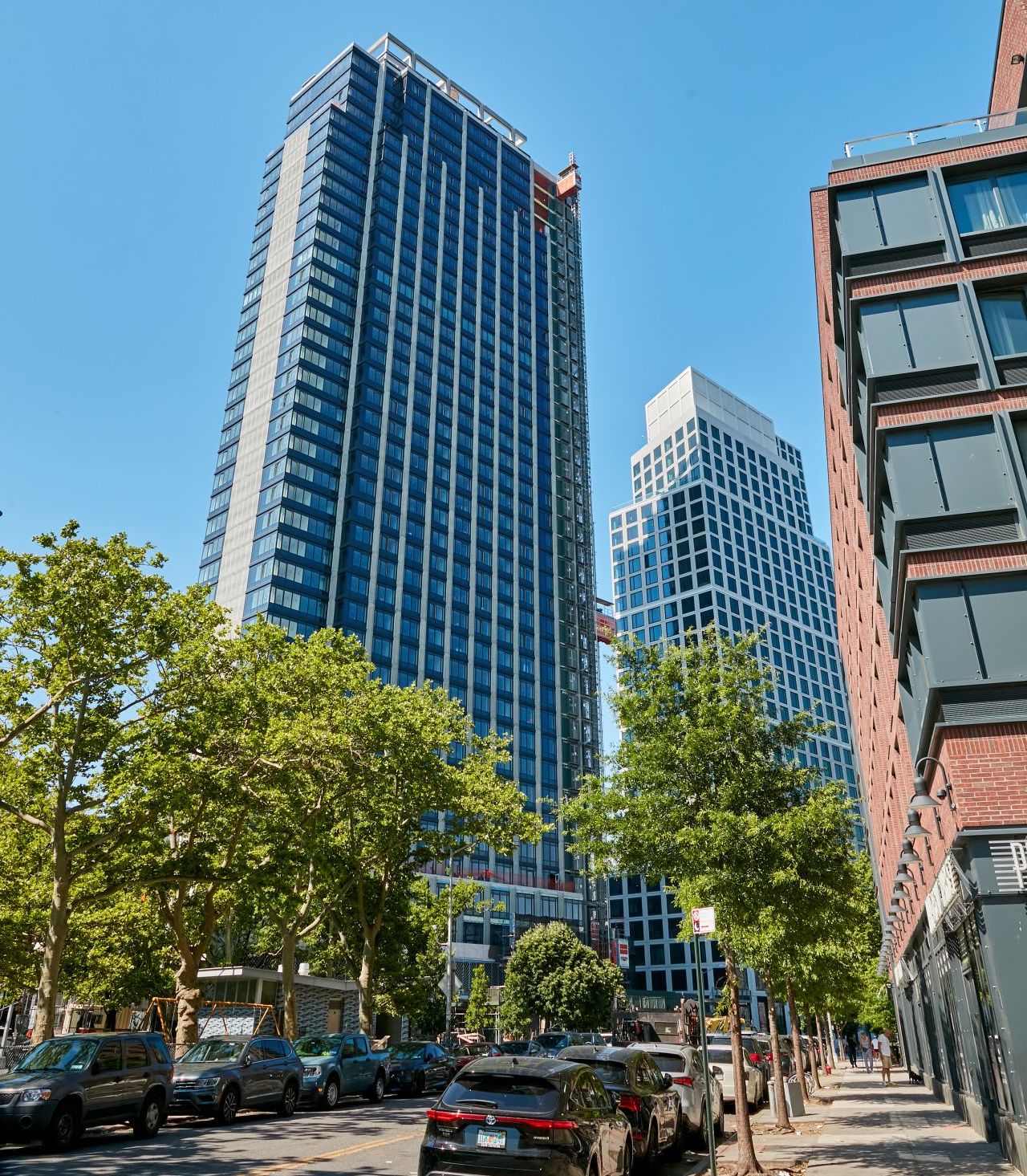 Facade Installation Wrapping Up for 41-Story Tower Project in ...