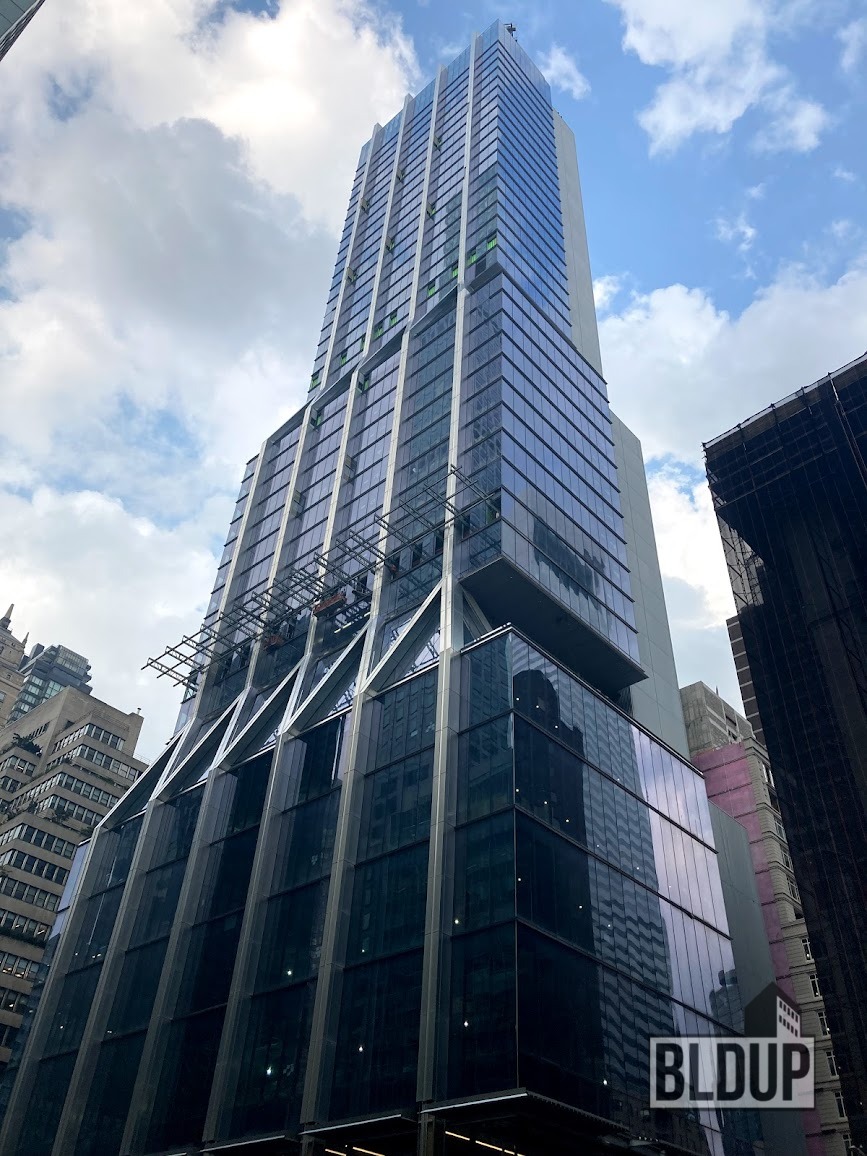 425 Park Avenue Officially Opens for Business