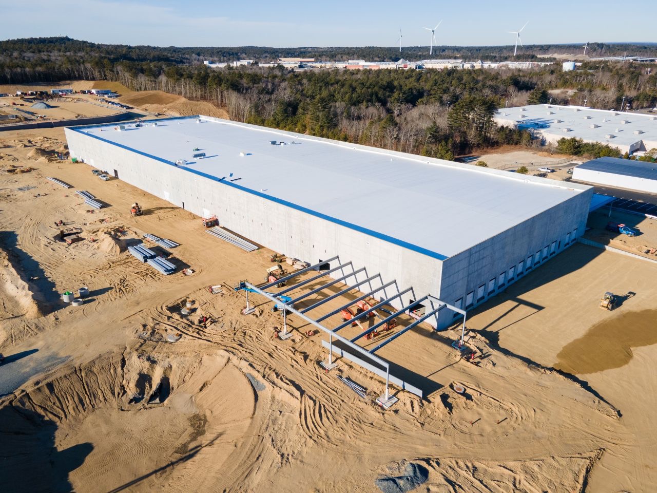 Construction on Amazon Last-Mile Distribution Center in Plymouth Making ...