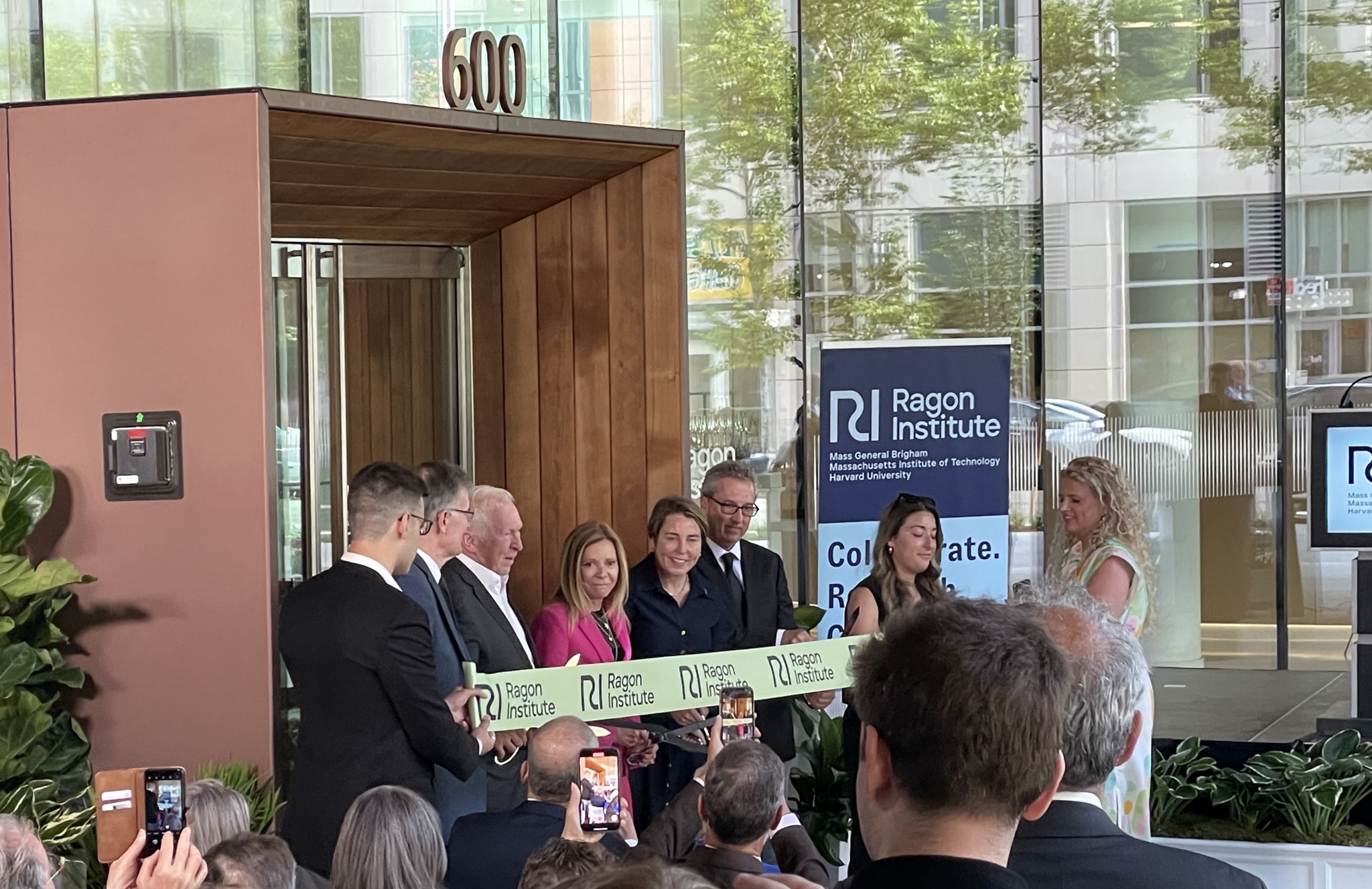 Grand Opening: The Ragon Institute of Mass General, MIT, and Harvard