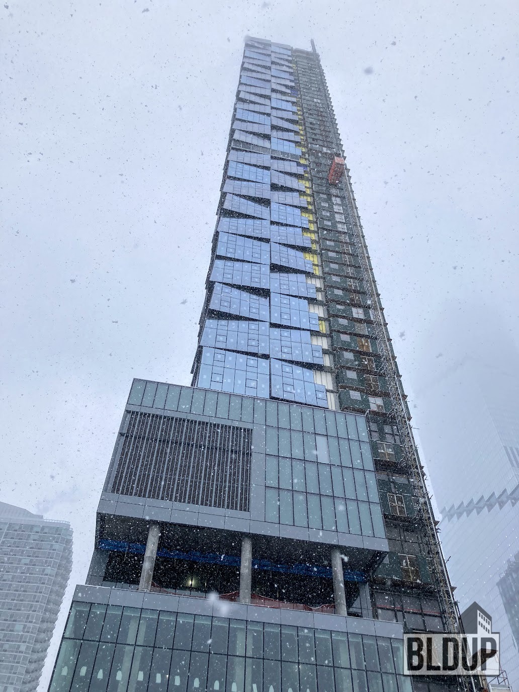 Facade Installation Progresses on Hudson Yards Hotel Tower
