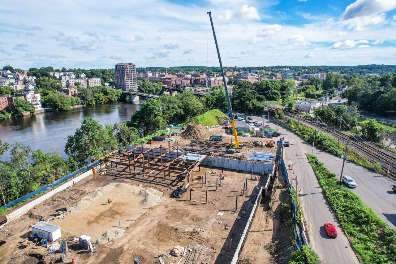 Steel Erection Begins for The Beck