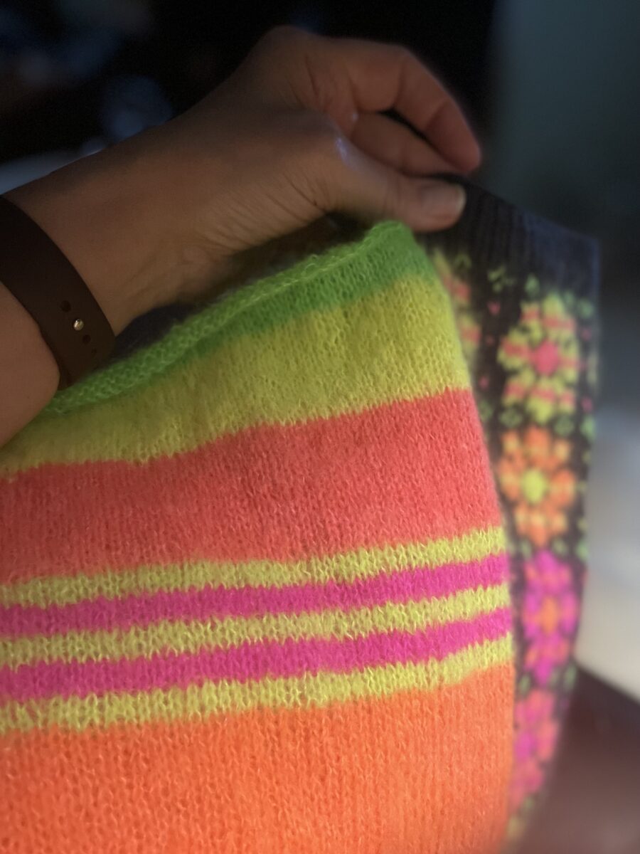 Drive-By Knitting – Dancing at the Edge