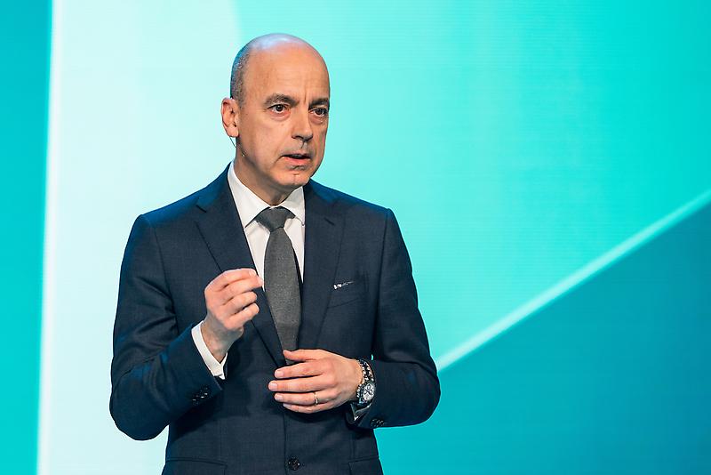 BMW USA News - Statement Dr Nicolas Peter, Member of the Board of ...