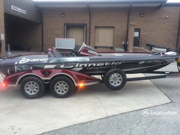 Rent a 2014 21 ft. Ranger Boats (AR) Z521C w/VF250LA w/Trlr in ...