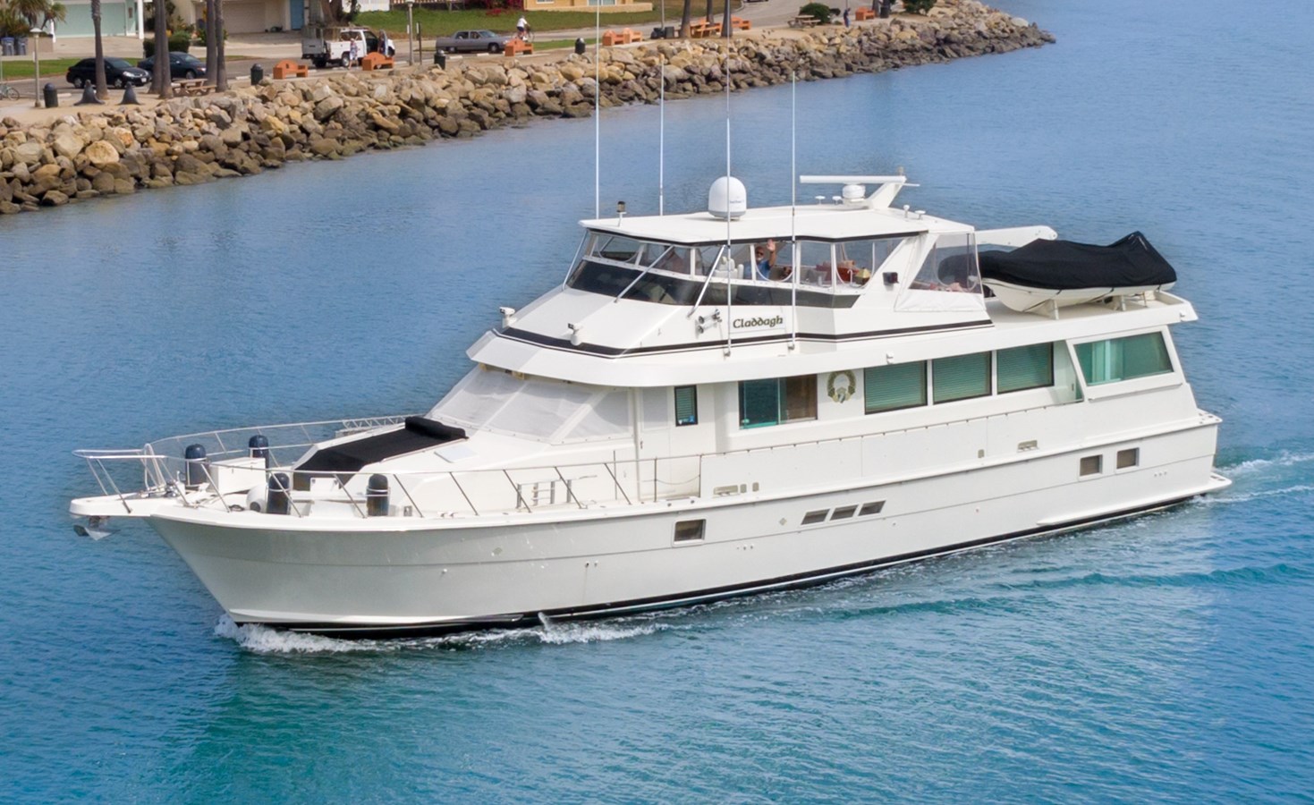1998 HATTERAS 74'
