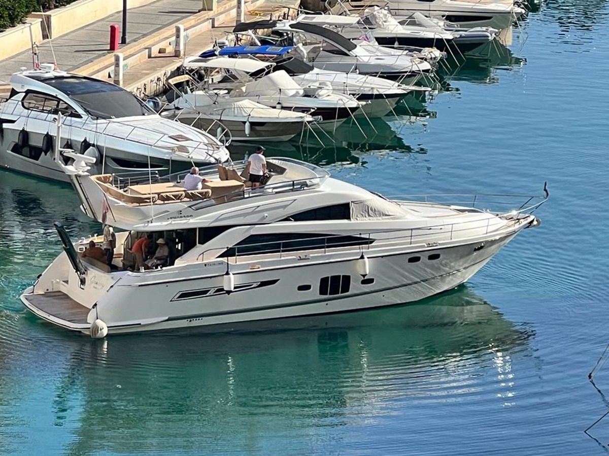 2010 16.76m FAIRLINE Fairline Squadron 55 for Sale | Used FAIRLINE ...
