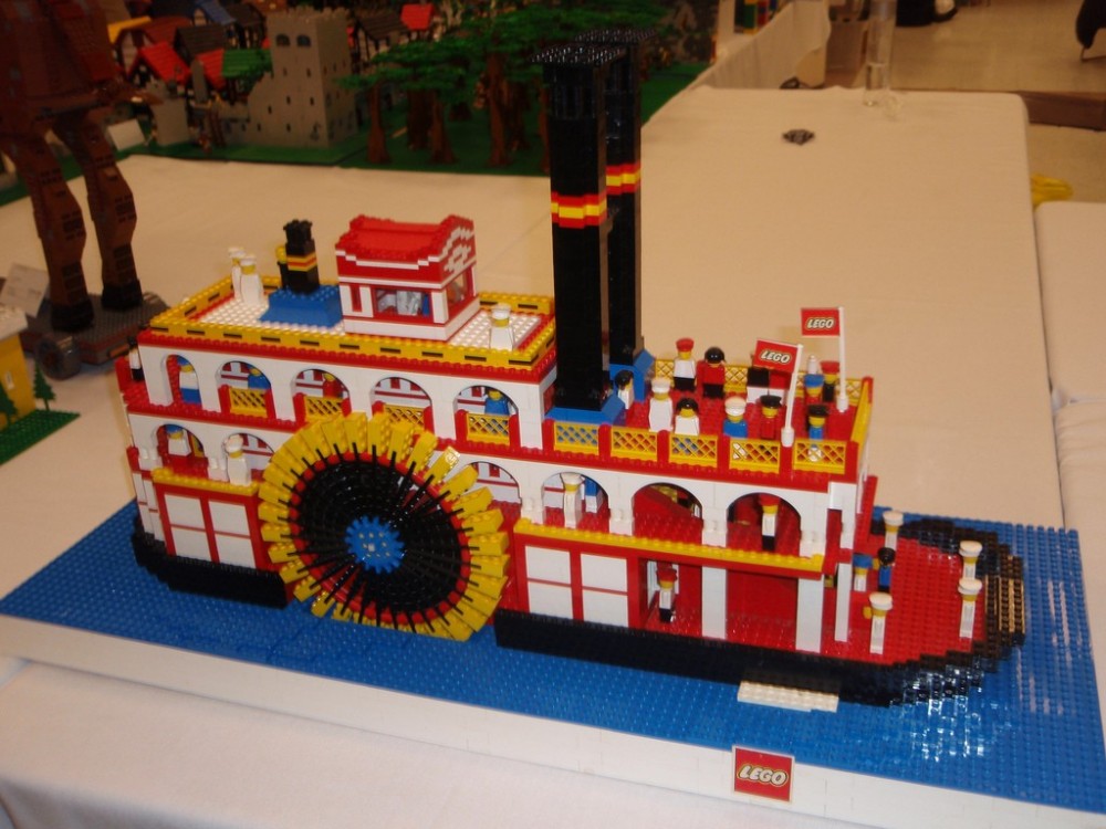Vintage Lego Paddle Wheel Boat store display - Lego Displays - BRICKPICKER