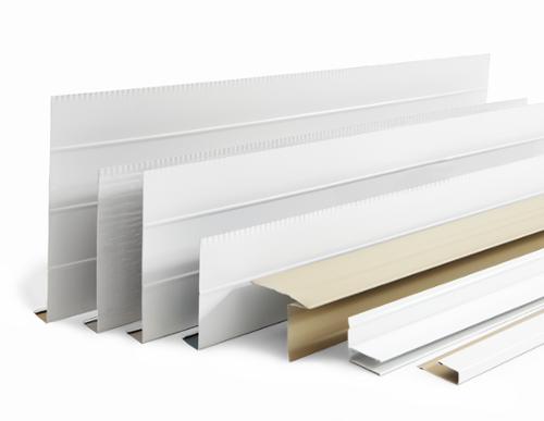 STYLE D ROOF EDGE WITH HEM - FOREST GREEN