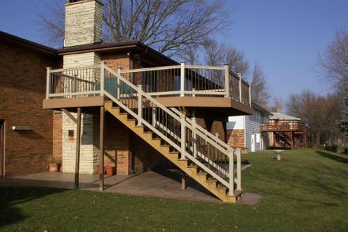 5' X 36" PRO SERIES DECORATIVE RAIL ROUND PICKETS - WHITE & BRONZE