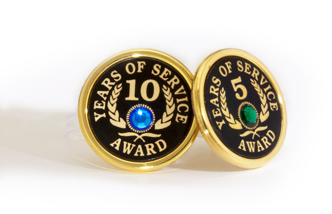 802xx Years of Service Pin, gold • Brown Industries, Inc.