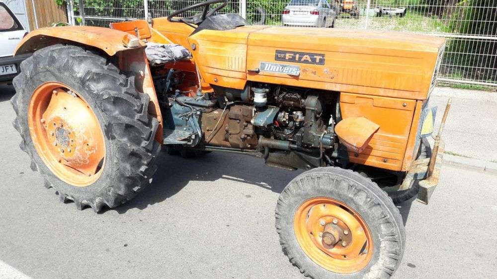 Tractor UTB 445, Import Spania,acte,stare Foarte Buna,original,proba