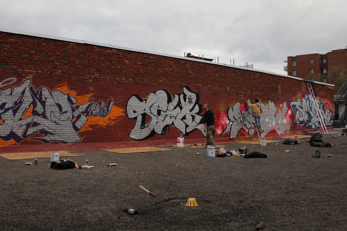 Graffiti Video: Silver Style | Bombing Science