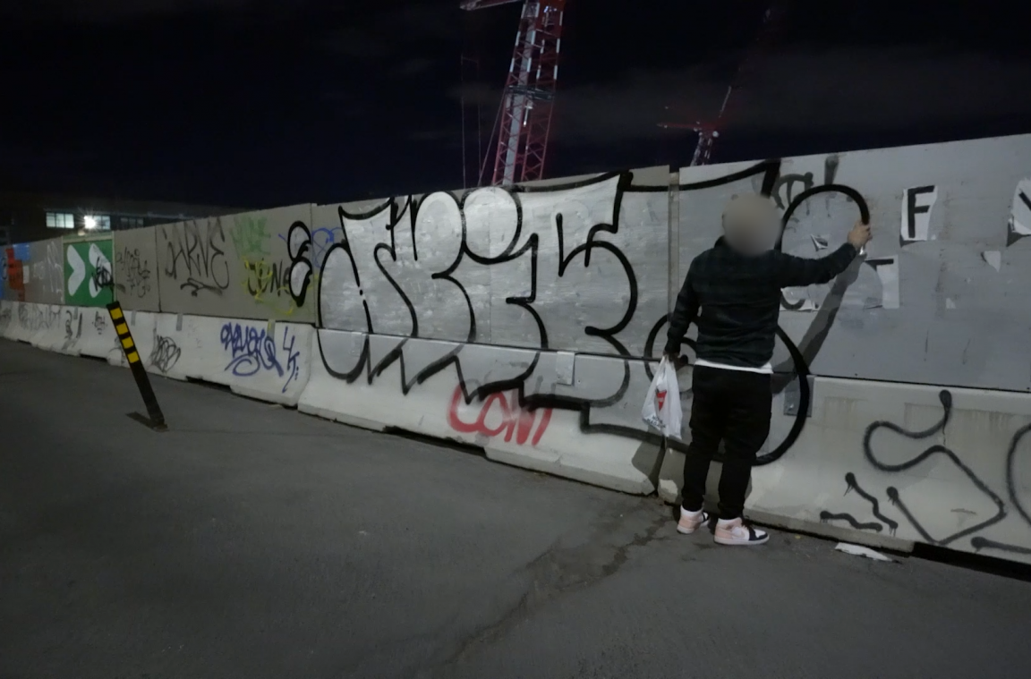 RUNE HSK | Bombing Science