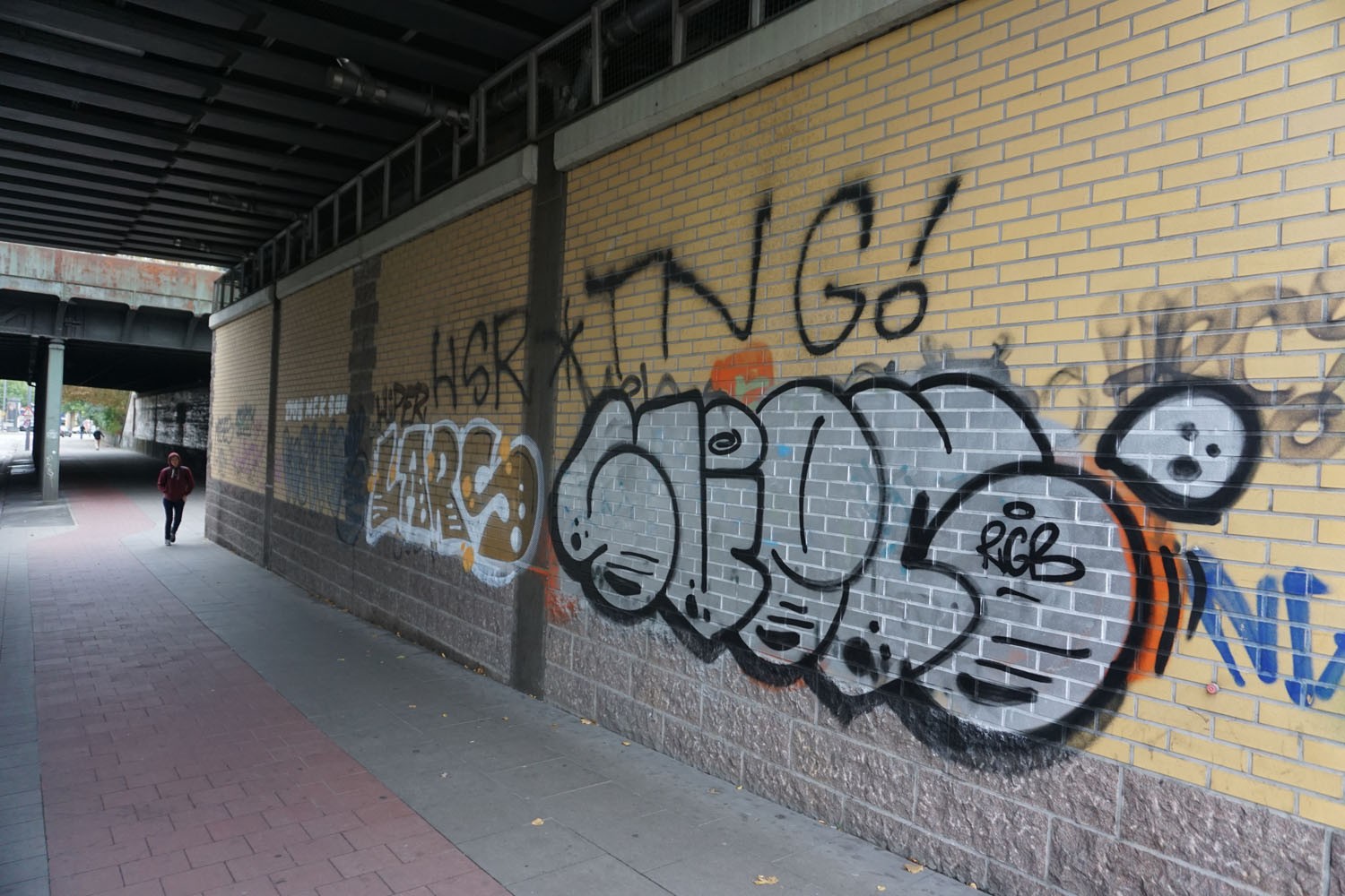 Hamburg: All Chromed Out Graffiti flicks | Bombing Science