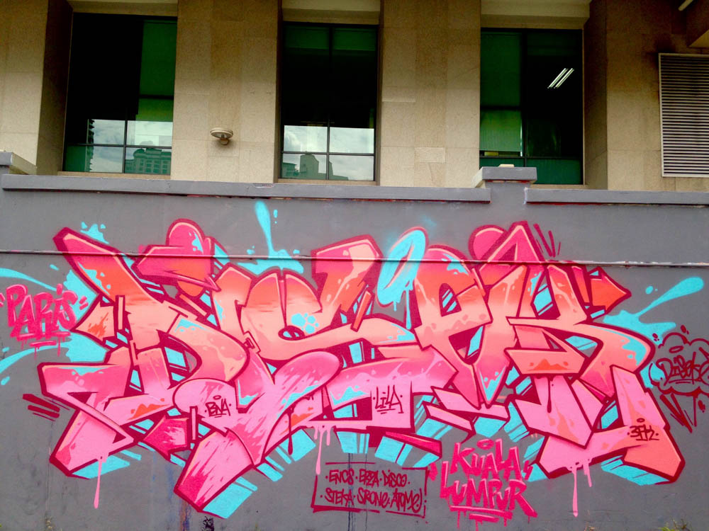 DISEK - Bombing Science: DISEK's Graffiti Evolution