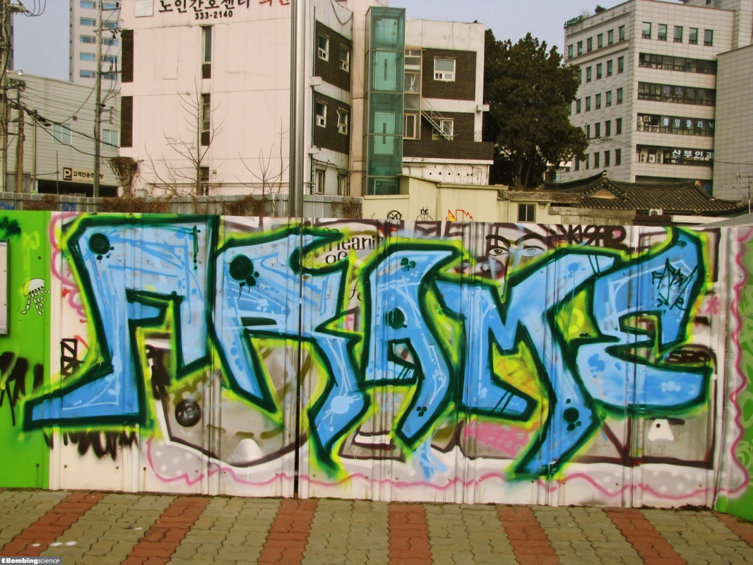 Seoul Graffiti Art - Street Art and Murals in Seoul
