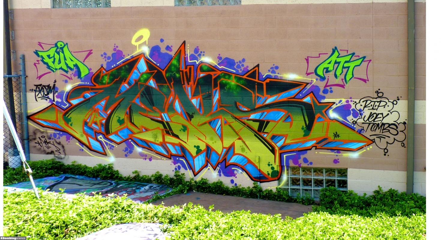 MEK FUA-FX-ATT - Bombing Science