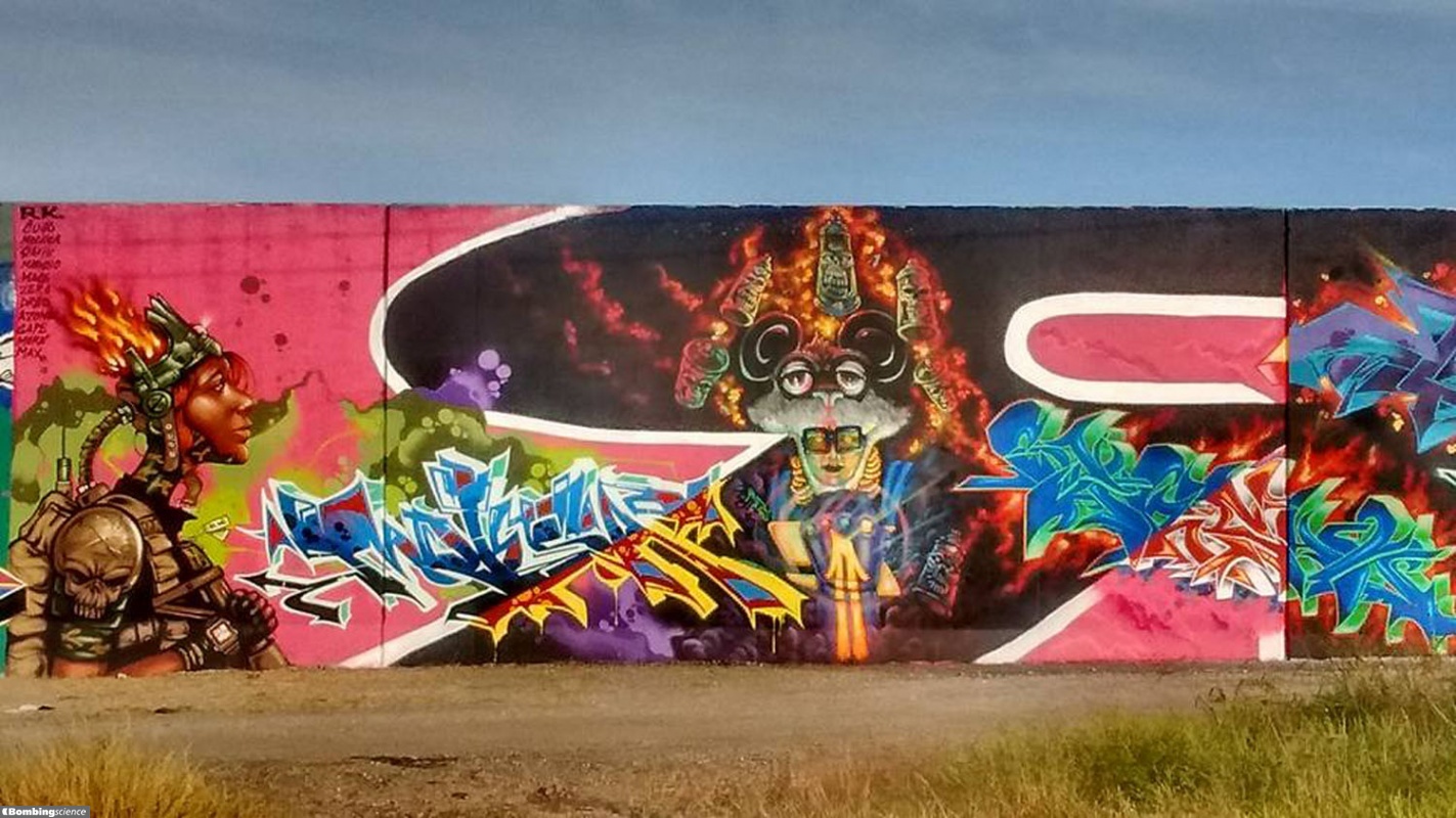 Paint Louis - Reckin Crew - Bombing Science