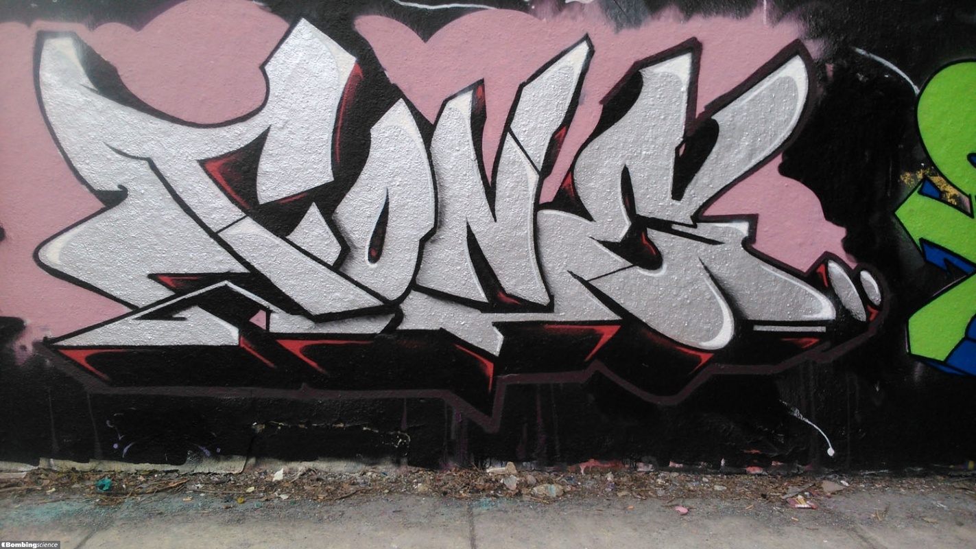 Fone HSP - Bombing Science