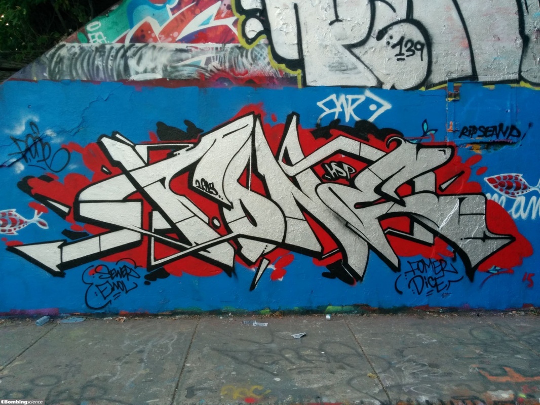 Fone HSP - Bombing Science