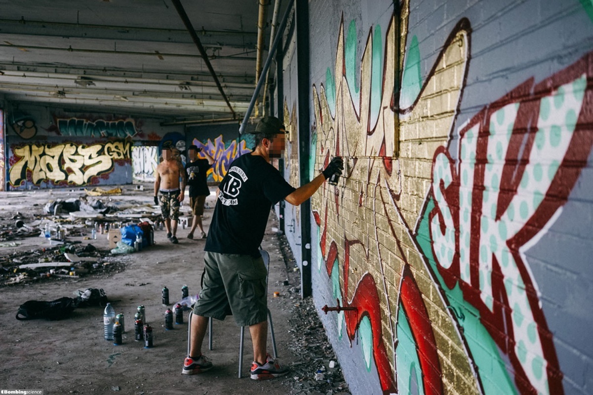 MOOK-LIFE: SIK Interview - Bombing Science