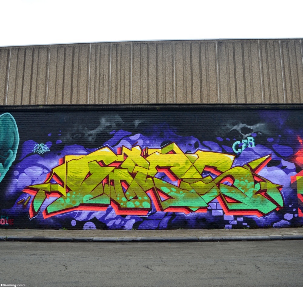 TONES - Bombing Science