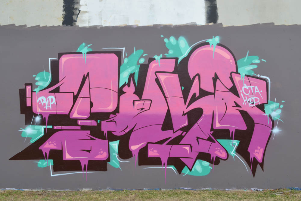 KOSIE - Bombing Science: KOSIE's Street Art