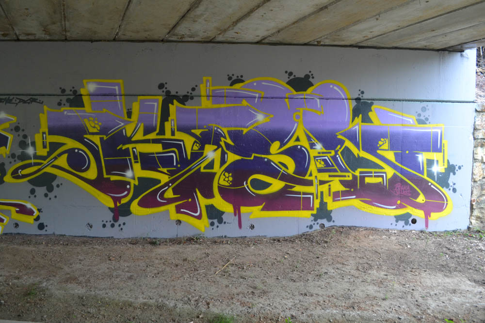 KOSIE - Bombing Science: KOSIE's Street Art