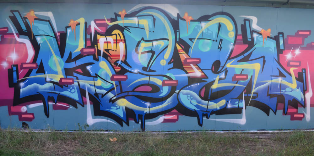 KOSIE - Bombing Science: KOSIE's Street Art