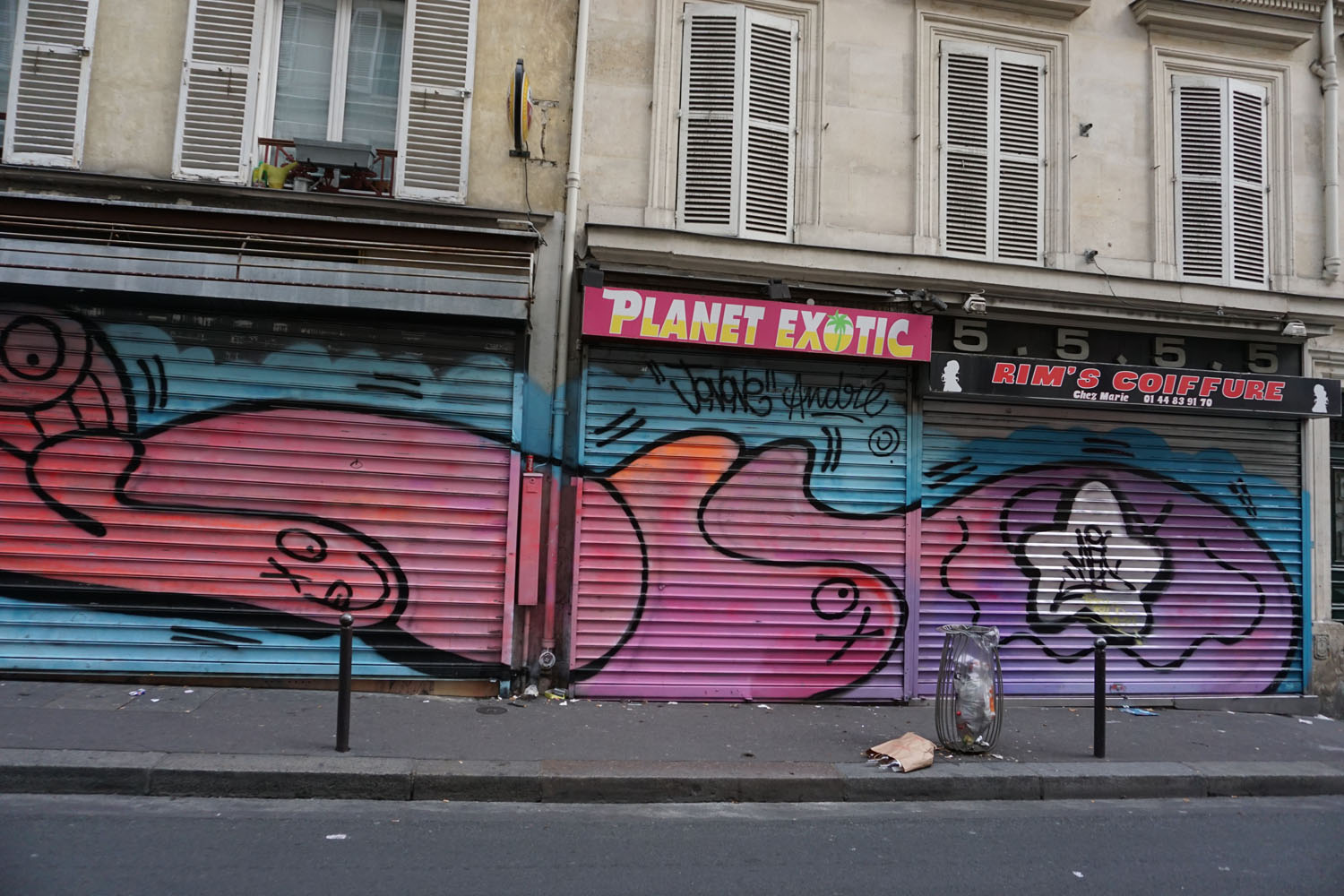Paris Shutter Graffiti | Bombing Science