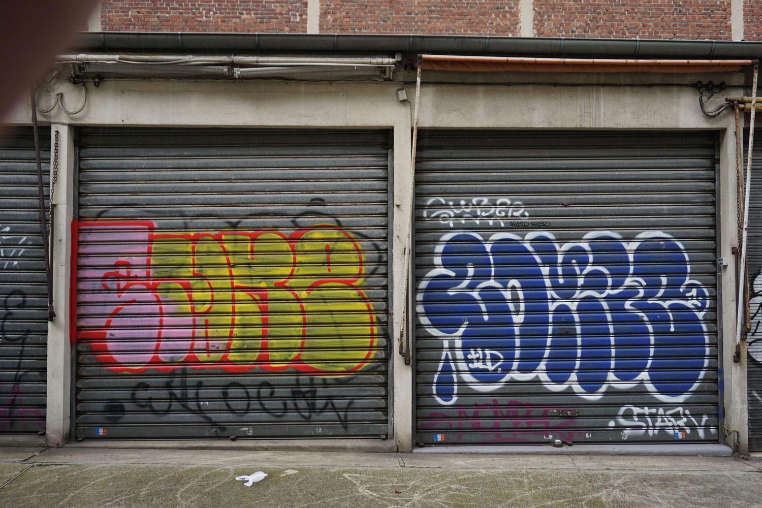 Paris Shutter Graffiti - Bombing Science