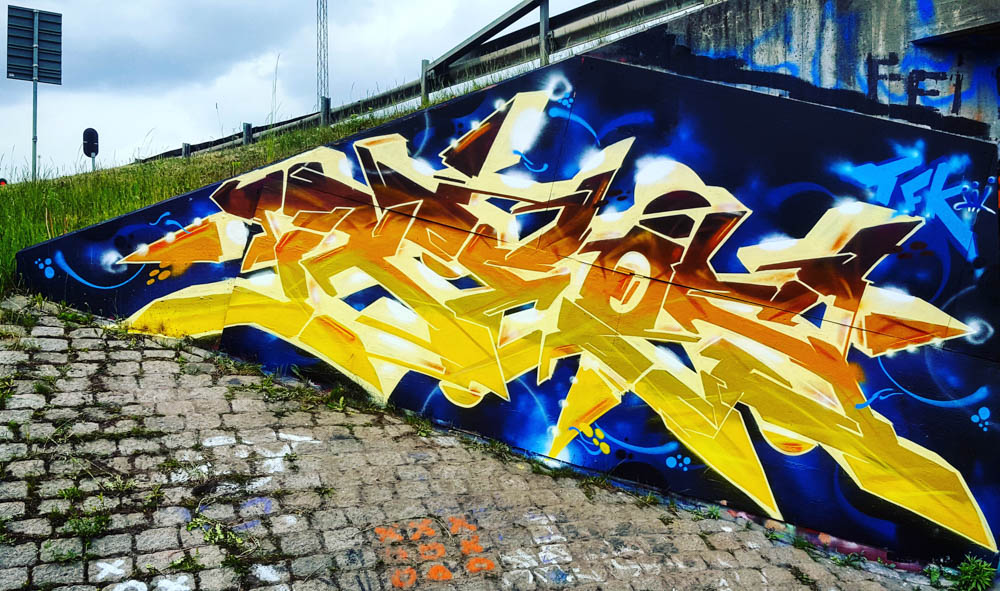 REOS | Bombing Science