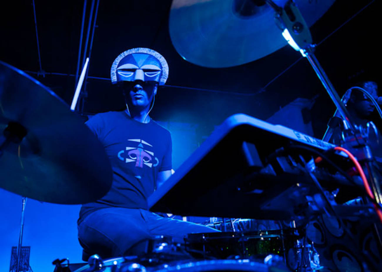 SBTRKT brings his brand of dub-step to the Hoxton