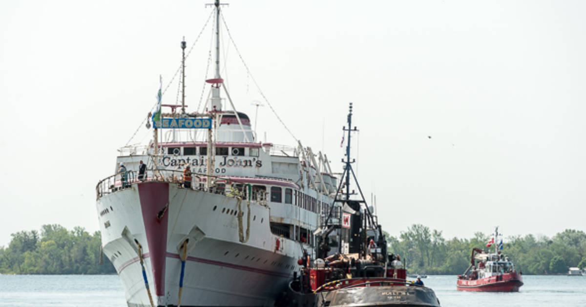 Captain John's finally ships out of the Toronto harbour