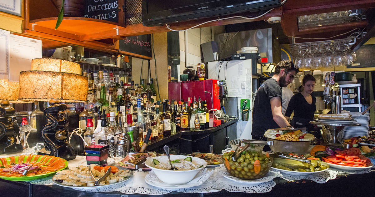 10 restaurants that do a breakfast buffet in Toronto