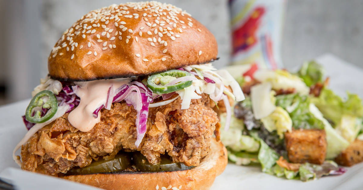 The top 10 fried chicken sandwiches in Toronto