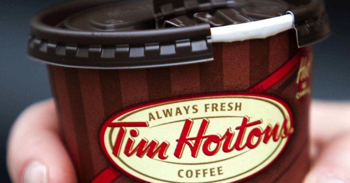 Toronto Tim Hortons under fire for new no-tipping policy