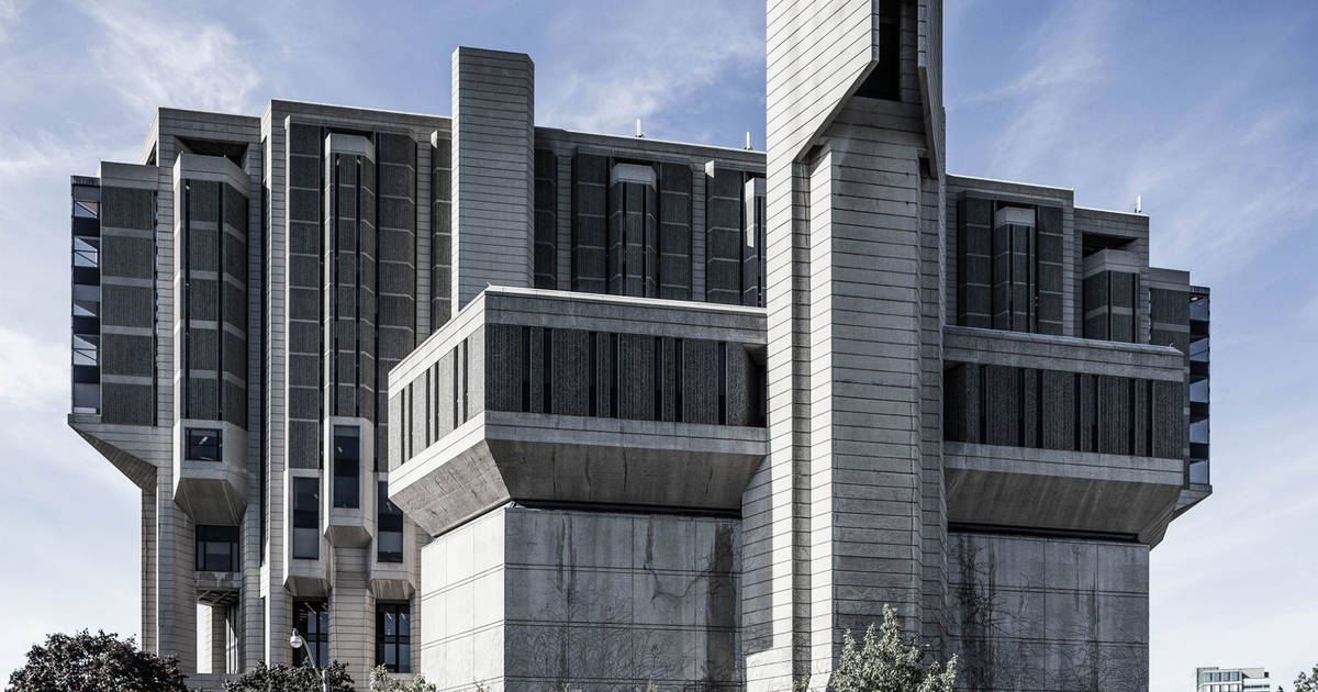 U of T ranked the top university in Canada