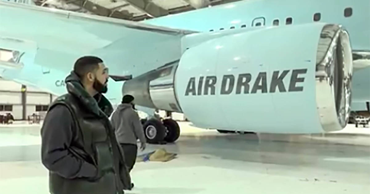 Drake just showed off his new personal jumbo jet
