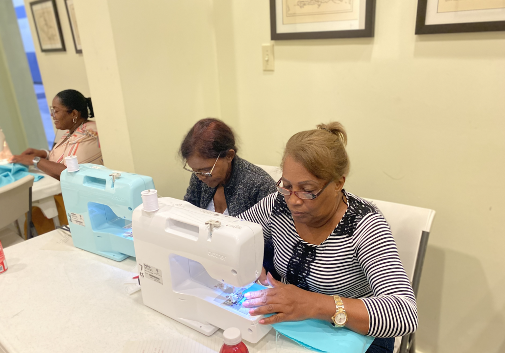 Aporta con ATH Móvil