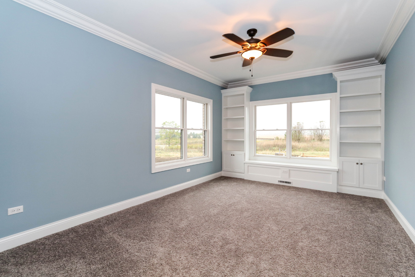 Photo Gallery | DJK Custom Homes | Office/Den Space