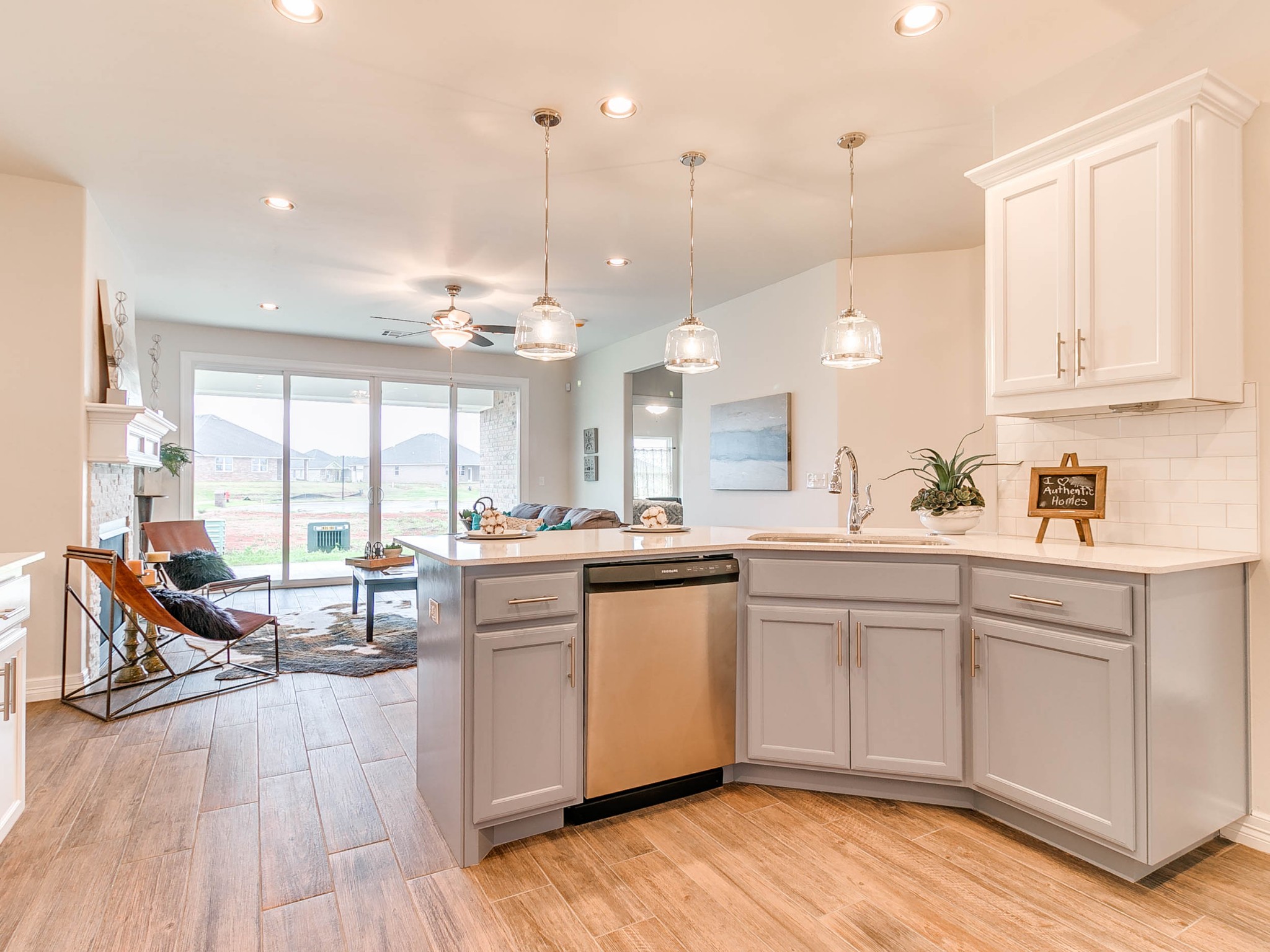 Kitchens Photo Gallery | Authentic Custom Homes