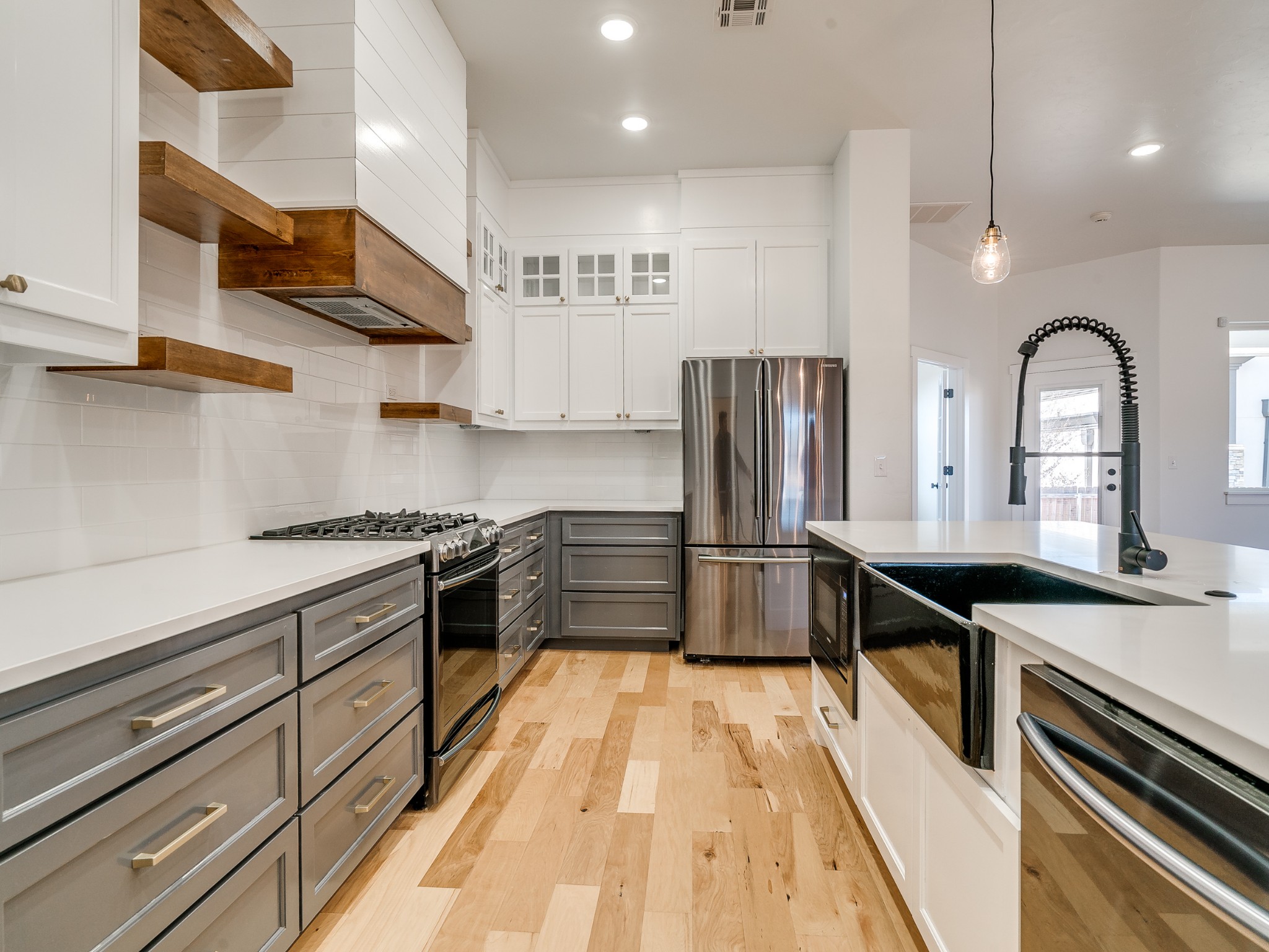 Kitchens Photo Gallery | Authentic Custom Homes