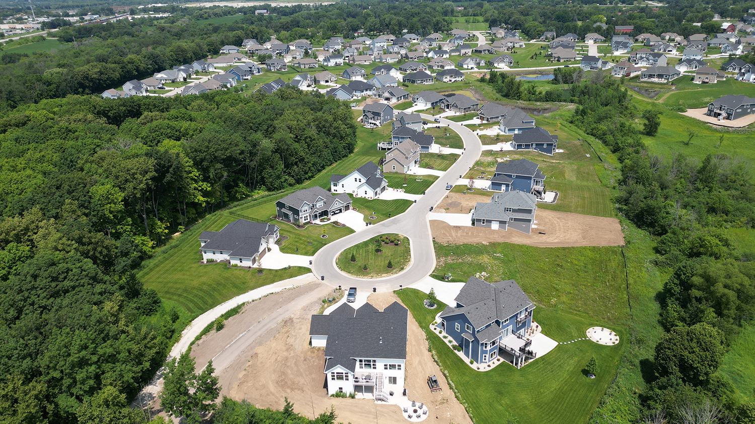 Woodleaf Reserve | New Home Community in Pewaukee | Korndoerfer